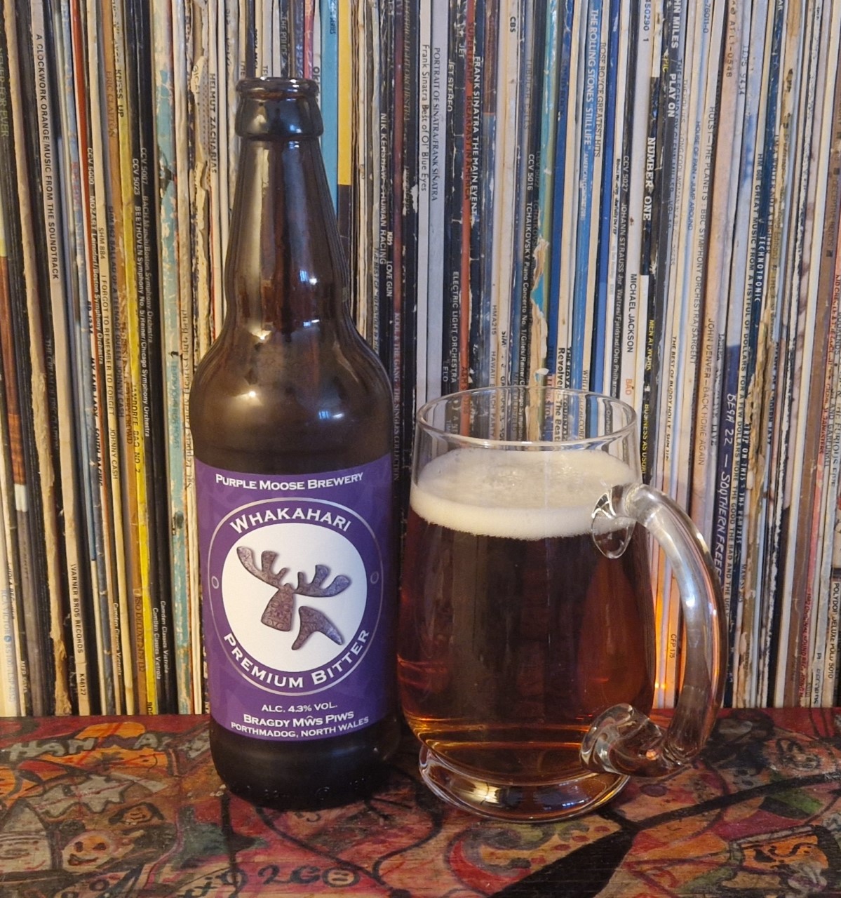 WHAKAHARI – MUSE ON BOOZE