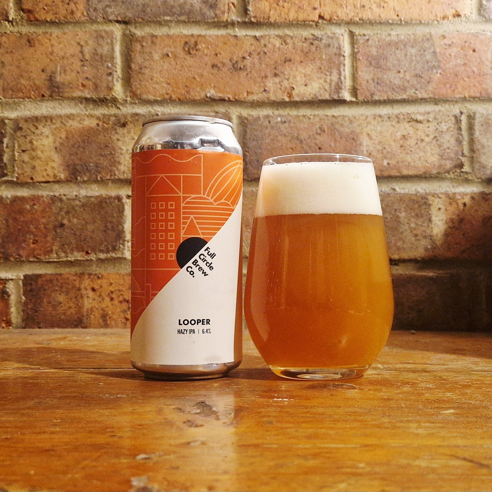 LOOPER – MUSE ON BOOZE
